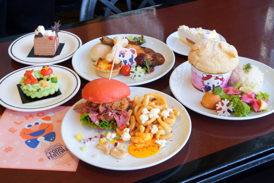 USJ、今年のクリスマスはフードメニューが充実！ ハローキティ/スヌーピーのケーキやあったかグルメなど好みで選べる (トラベル Watch) - Yahoo!ニュース