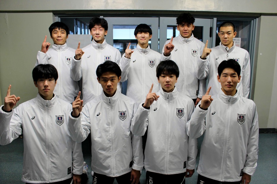 【バレーボール】北の大地から、二つの才能が全国へ――U16日本代表、札幌大谷中同級生が挑むジュニアオリンピックカップ「歴史を変える」戦い (北海道ニュースUHB) - Yahoo!ニュース