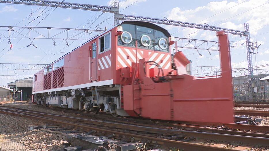 「これから本格的な冬」IRいしかわ鉄道で線路に積もった雪を飛ばすラッセル車の試運転 (MRO北陸放送) - Yahoo!ニュース