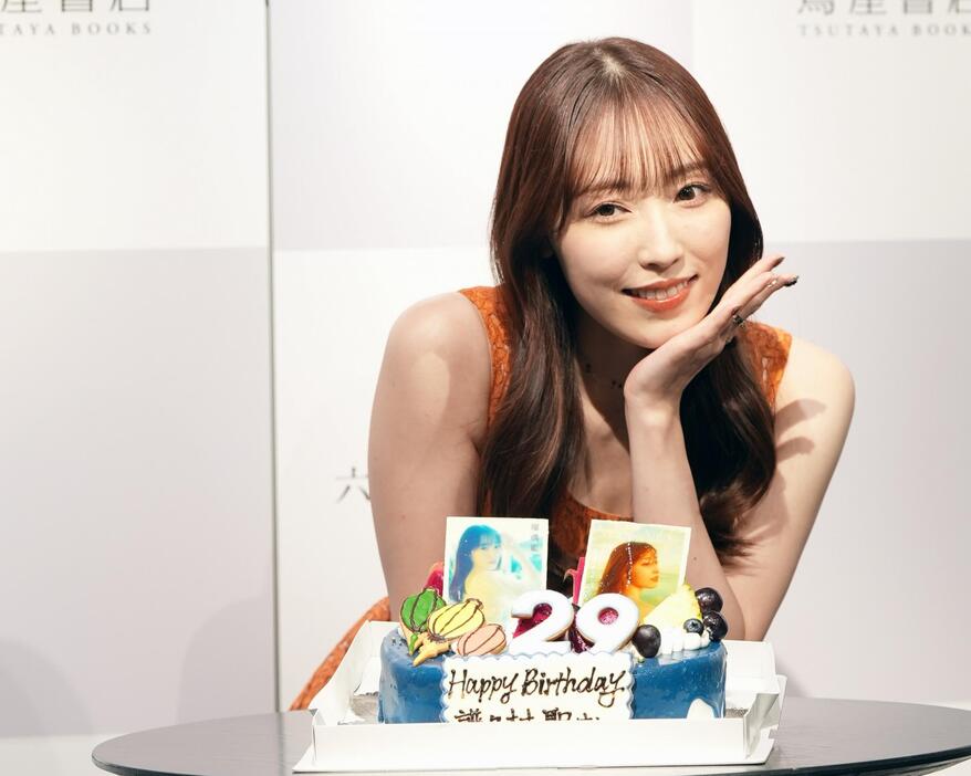 ＜譜久村聖＞元モーニング娘。美女 写真集2冊発売の理由 はっきり違いが (MANTANWEB) - Yahoo!ニュース