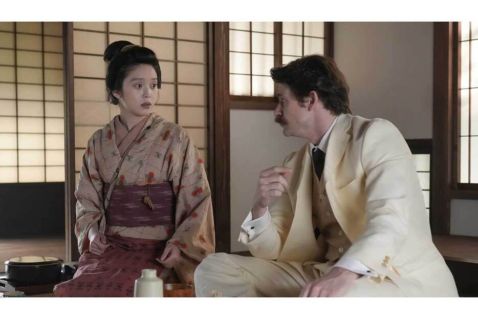 【ばけばけ】トキ、恐怖と緊張の女中生活スタート 家族に言えないままヘブンの家に (ENCOUNT) - Yahoo!ニュース