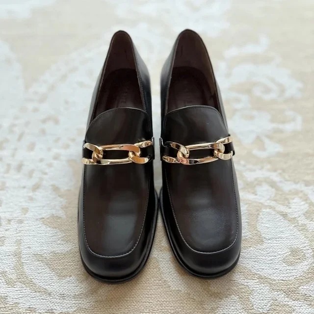 2025年秋冬“今季の相棒”バッグ＆シューズ！美女組のリアルバイとコーデ術 (Marisol) - Yahoo!ニュース