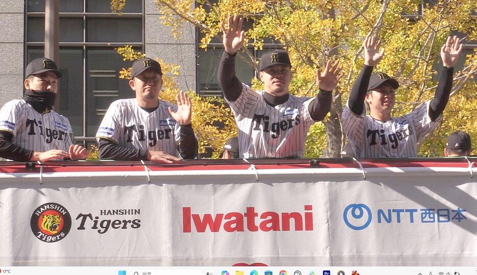 【写真特集】2025年阪神タイガース・御堂筋Vパレード (Yahoo!ニュース オリジナル THE PAGE) - Yahoo!ニュース