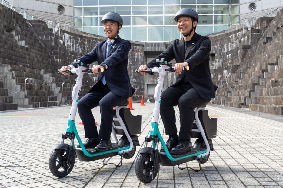 LUUP、座り乗り「電動シートボード」を横浜で始動 買い物に便利 (Impress Watch) - Yahoo!ニュース