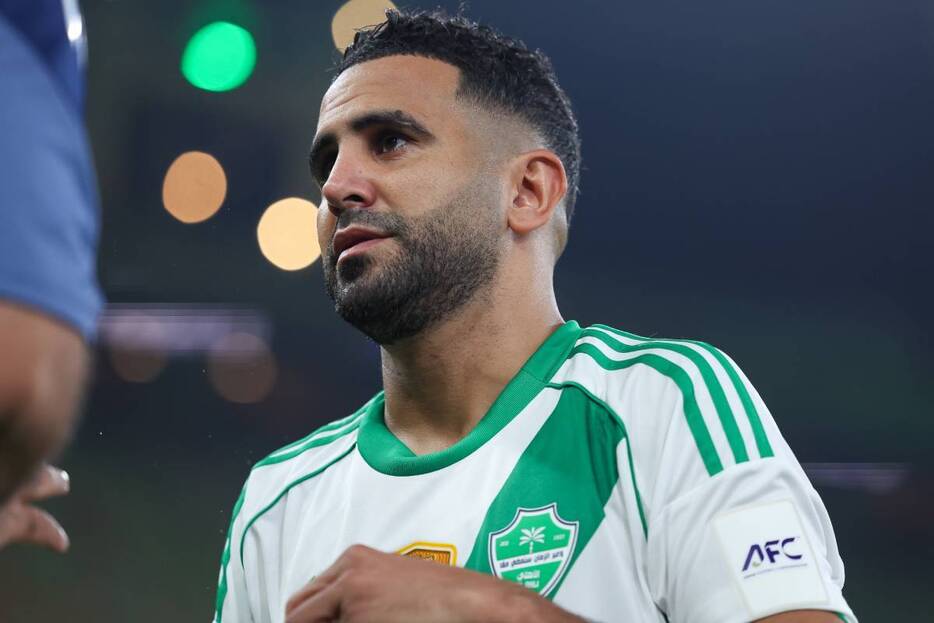 秀逸なフィニッシュワーク！ アル・アハリFWマフレズのゴールが上手い！ ACLE開幕4戦3発 (フットボールチャンネル) - Yahoo!ニュース