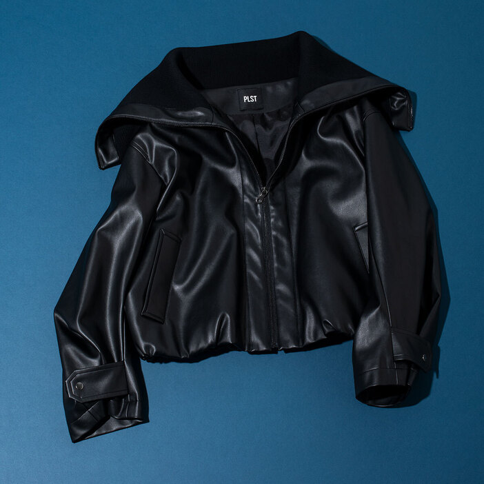 買い足すなら『女っぽカジュアルジャケット』！キレイめブランドで売れてる12選｜CLASSY. (magacol) - Yahoo!ニュース