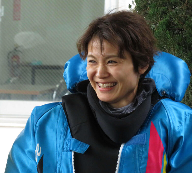 【ボートレース】中沢宏奈が9カ月ぶり復帰戦で2着「展示から泣きそうになりました」／多摩川 (日刊スポーツ) - Yahoo!ニュース