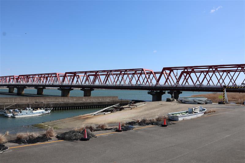 泳ぎが得意でなかった息子は、じゃんけんで負けて川に飛び込み、命を落とした 遊びのはずが事件に。友人は書類送検された。母は願う「二度と起きないで」 (47NEWS) - Yahoo!ニュース