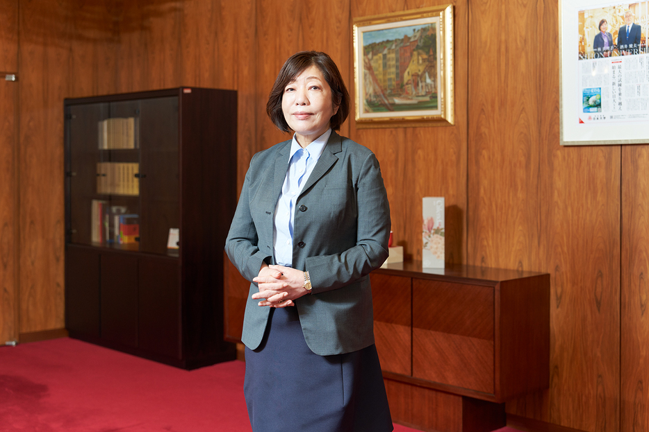 「敵は2分でできるけど、味方をつくるのは3カ月」――林真理子が挑む、組織改革と人生の後半戦 (Yahoo!ニュース オリジナル 特集) - Yahoo!ニュース