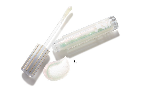 【浜辺美波】夏を全力で楽しむ！“キラキラ”タンフルリップで夏新色メイク！ (VOCE) - Yahoo!ニュース