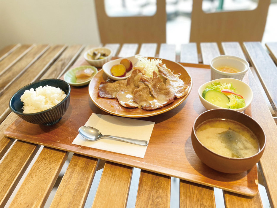 【山口県】“みそっかす”とは言わせない！ 道の駅ソレーネ周南「味噌粕ソース」発売 (日刊新周南) - Yahoo!ニュース