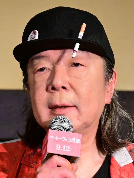 古田新太、ベートーヴェン役は「地毛で」 自由奔放な会見で笑い “背徳Tシャツ”が「気になって…」 (日テレNEWS NNN) - Yahoo!ニュース