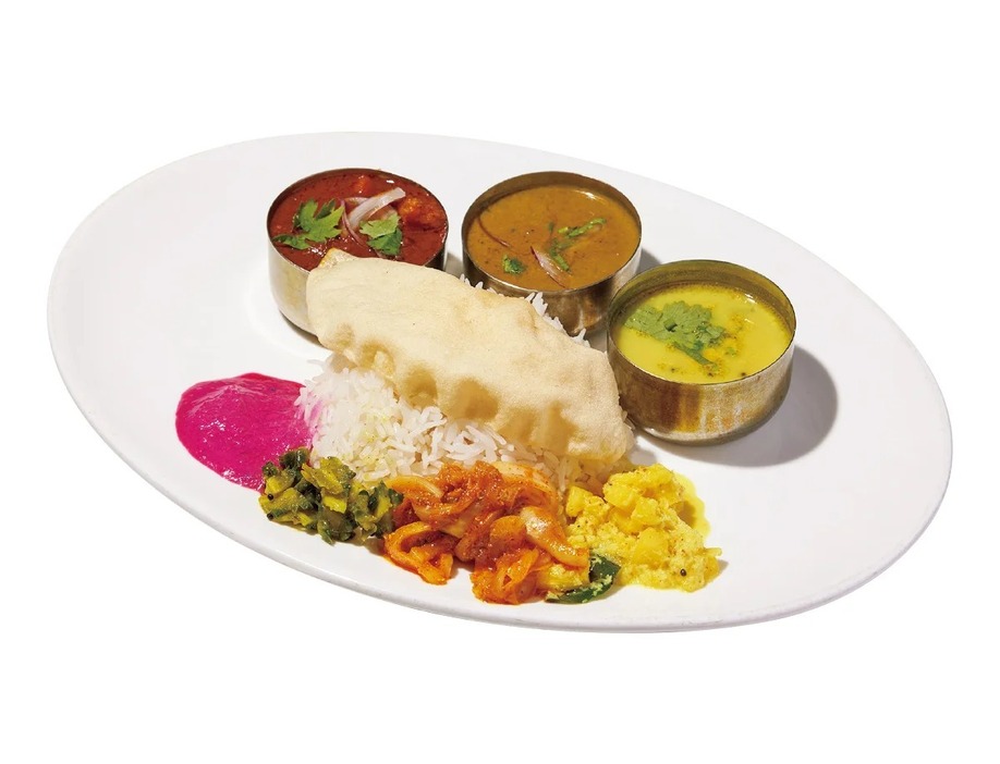 【神保町】といえばカレー！ 老舗から気鋭の新店まで、行くべきは？ (SPUR) - Yahoo!ニュース