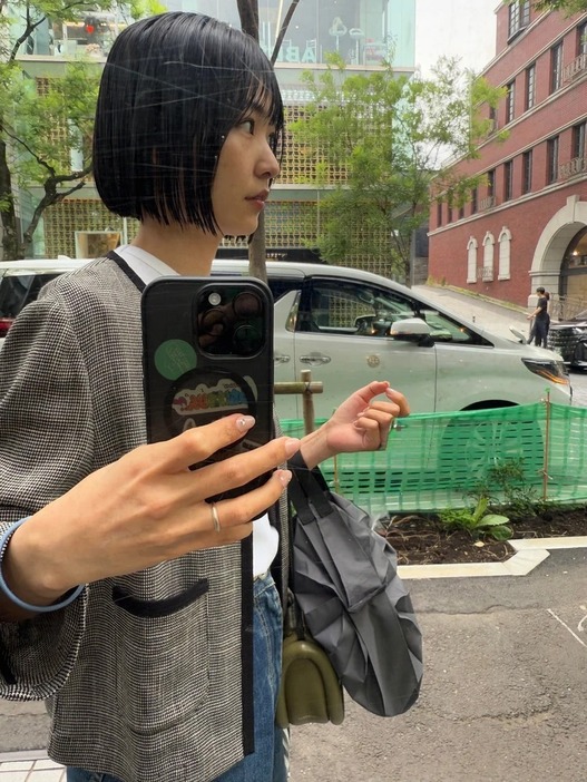 【髪のうねり・広がり悩みに】コスメストレートで叶える、大人ショートボブ (＠BAILA) - Yahoo!ニュース