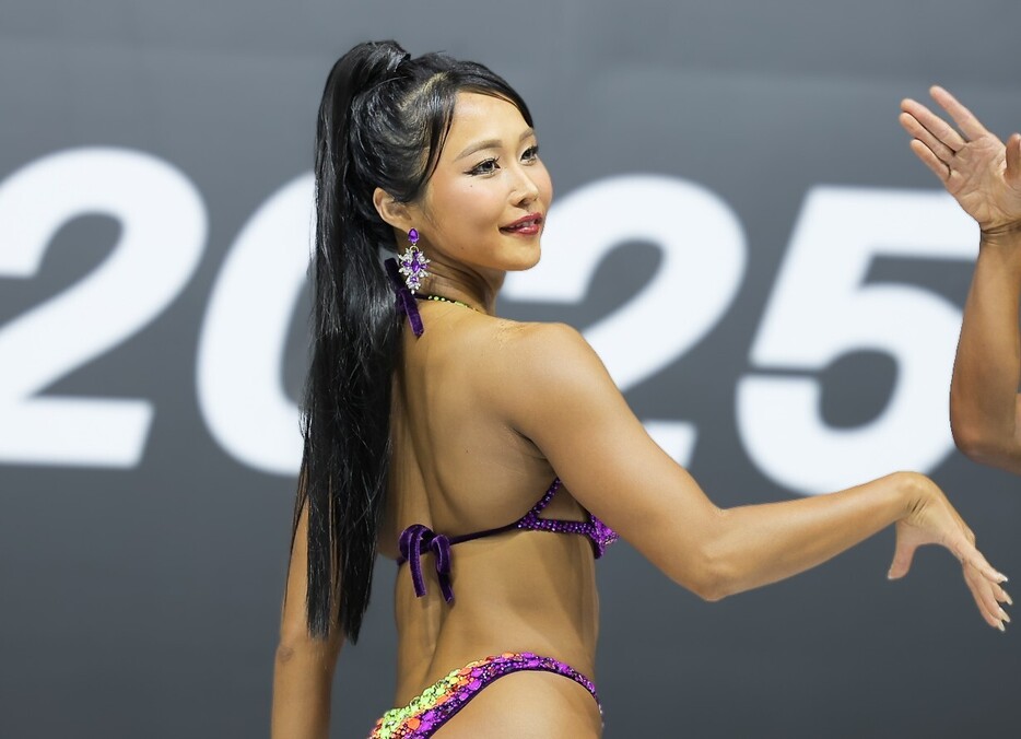 「私のボディ、かっこいいだろ？」ブランド物で着飾った過去から一変、自信を持って生きる筋肉女子 (VITUP!) - Yahoo!ニュース