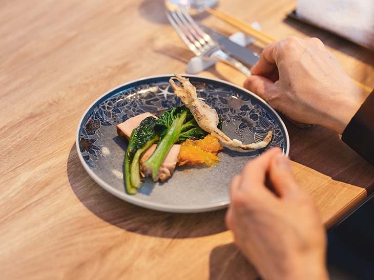 美術館に飾られるような器で、料理を味わう！佐賀県で開催された「USEUM SAGA」の全貌 (食楽web) - Yahoo!ニュース