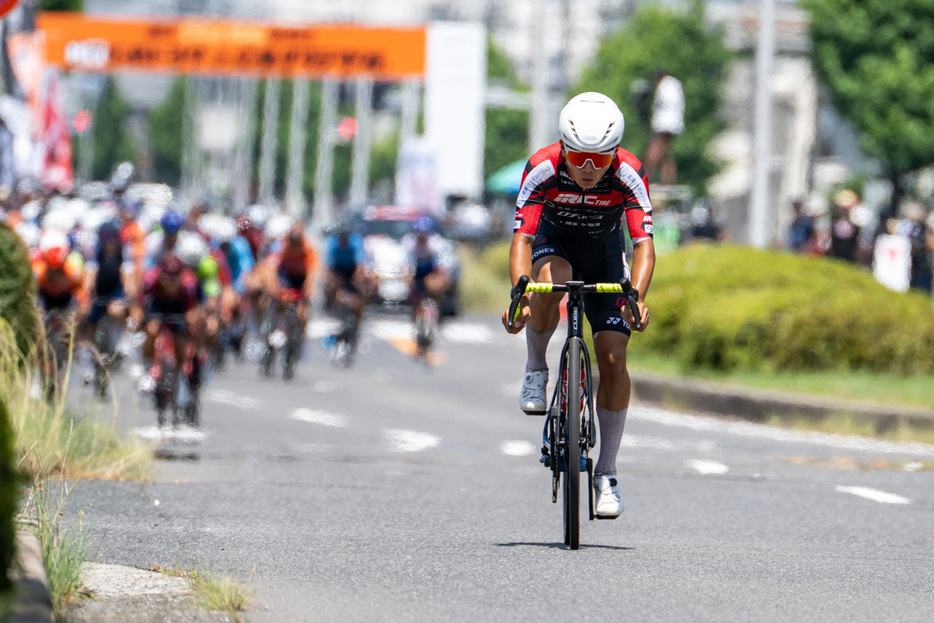 U23新星・岩村元嗣、ソリューションテックと研修生契約！ツール・ド・ラブニール日本代表にも選出 (FUNQ) - Yahoo!ニュース
