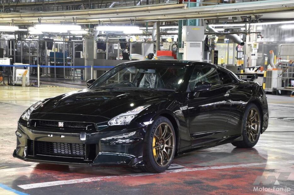最後の日産GT-Rが日産栃木工場でラインオフ！2007年のデビュー以来18年の歴史に幕…… (MotorFan) - Yahoo!ニュース