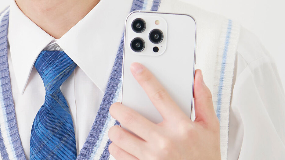 高校生のスマホ通信、総合トップはソフトバンク！速度1位はKDDIという意外な結果 (スマホライフPLUS) - Yahoo!ニュース