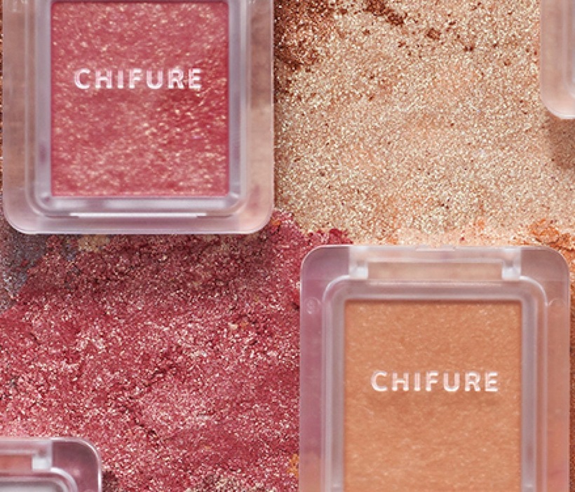 ￥770できらめきをプラス！いま欲しい色と輝きは「ちふれ」の単色アイシャドウで (＠BAILA) - Yahoo!ニュース