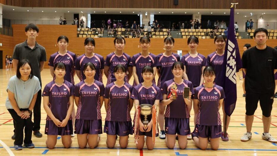 大正大学が全勝優勝で1部復帰 4年生主将の佐々木美優が殊勲賞＜2025年秋季関東学生卓球リーグ・女子2部最終戦＞ (Rallys) - Yahoo!ニュース