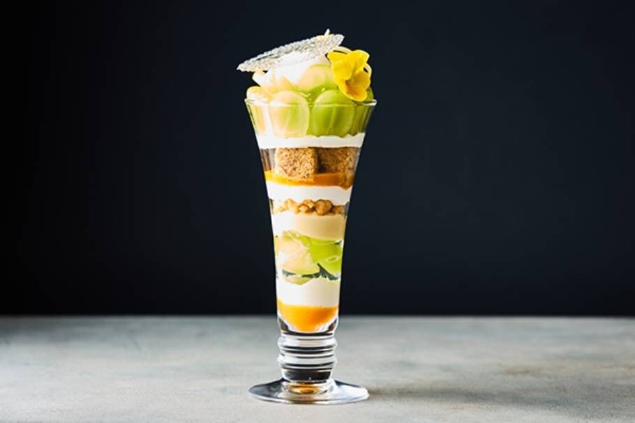 昼パフェ？ それとも夜パフェ？ 東京のシティホテルでいただく、秋の味覚パフェ5選 (ufu.) - Yahoo!ニュース