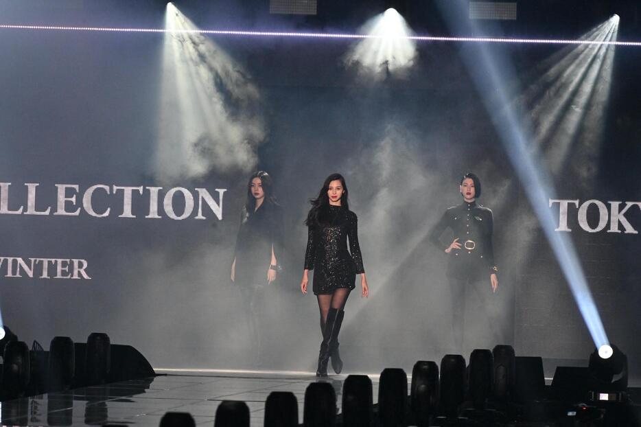 20周年のTGCに中条あやみ、池田エライザ、三吉彩花登場！ミャクミャク、Kファッションも (TOKYO HEADLINE WEB) - Yahoo!ニュース