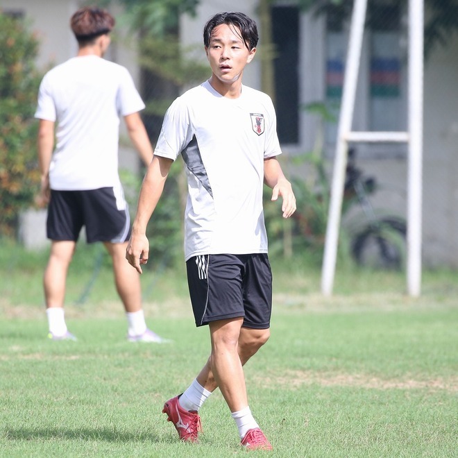 粘って、粘って、ギリギリで“交渉成立”。U-20W杯に挑む船越ジャパンにどうしても欲しかった。海外組の小杉啓太は虎視眈々「U-20代表にもしっかり入りたい」 (SOCCER DIGEST ...