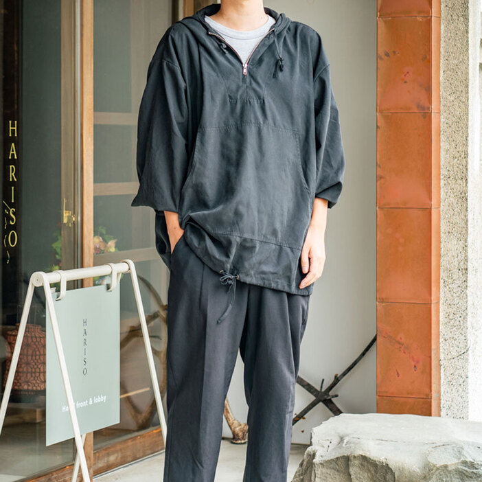 【20〜40代】年代別、黒い服を着こなす“ブラックマジシャン”のコーデを総チェック！ (OCEANS) - Yahoo!ニュース