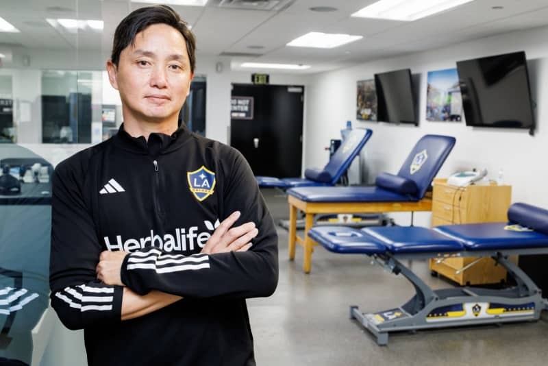 ベッカム、イブラ、吉田麻也…LAギャラクシーで選手治療20年の「スペシャリスト」、清水俊太氏は自らの手で道を切り開いてきた (47NEWS) - Yahoo!ニュース