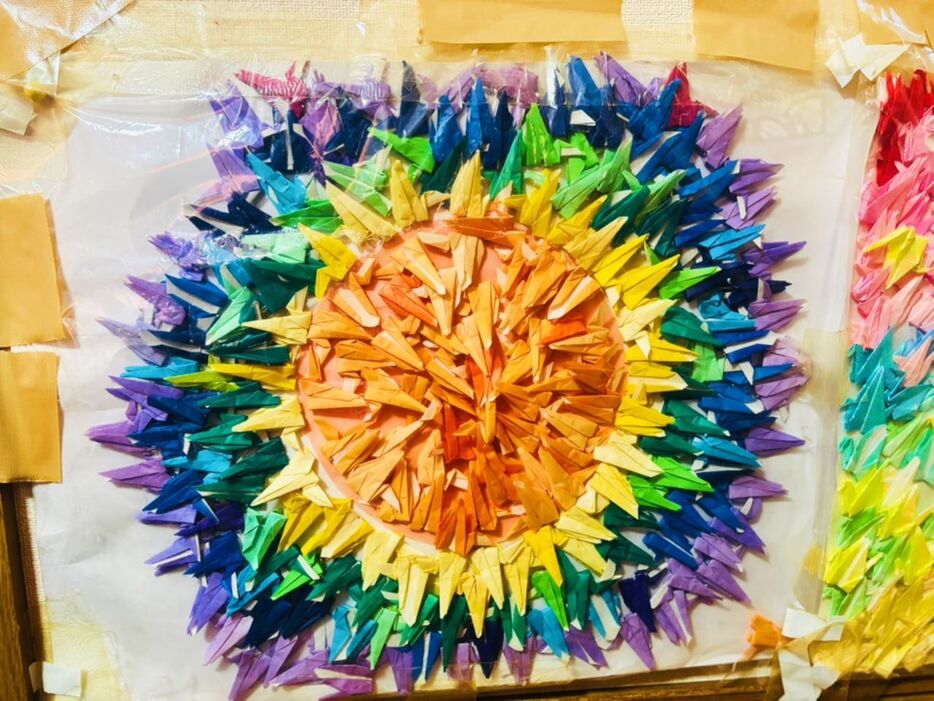 にしおかすみこ、認知症の母とダウン症の姉が作った「すごいもの」に驚く (FRaU) - Yahoo!ニュース