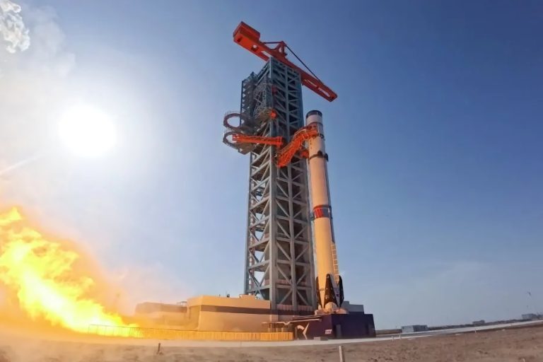 中国初の再使用型ロケット「朱雀3号」、2025年末までに打ち上げ予定–静的燃焼試験を実施 (UchuBiz) - Yahoo!ニュース