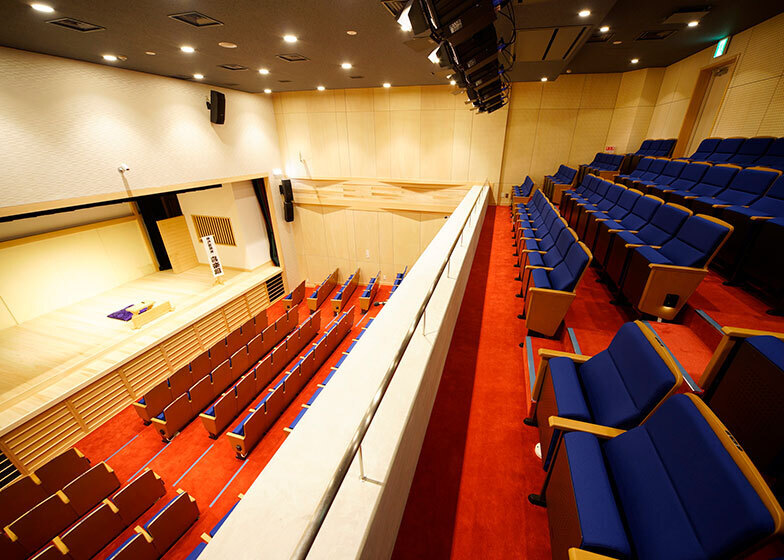 落語の力で街を元気に。365日フル稼働の寄席「神戸新開地・喜楽館」笑いあり涙ありの地域活性化、7年の激闘 (SUUMOジャーナル) - Yahoo!ニュース