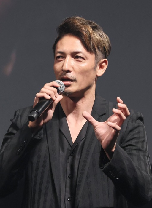 40代メンズにおすすめ！ワイルドな雰囲気が出る髪型10選 (OTOKOMAE) - Yahoo!ニュース