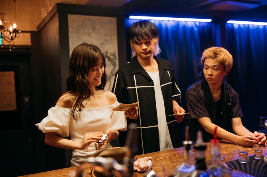 北村匠海、綾野剛、林裕太、山下美月が闇と希望を交錯させる『愚か者の身分』キャラクター映像解禁 (Bezzy) - Yahoo!ニュース