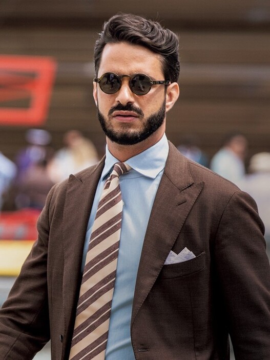 【髪型実例】「丸の内ツーブロック」で40・50代イケオジがさらに小顔に!? (Web LEON) - Yahoo!ニュース