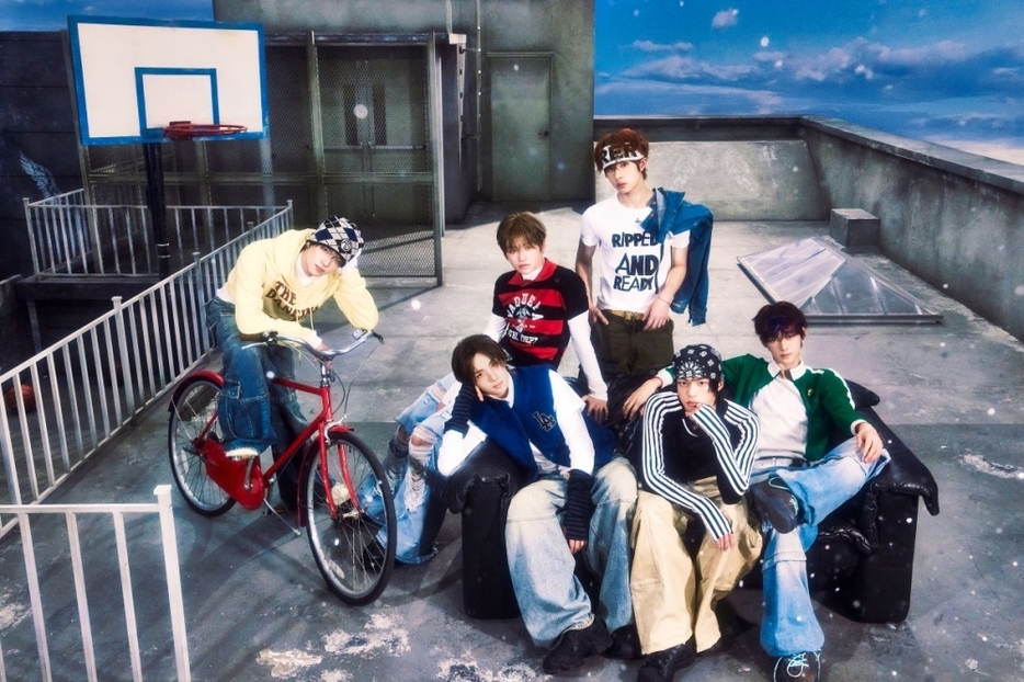 今、最注目！ TWS 4th Mini Album「play hard」発売記念インタビュー「絶対に忘れられない思い出や幸せな時間を一緒に作れたら嬉しいです」｜JJ (magacol ...