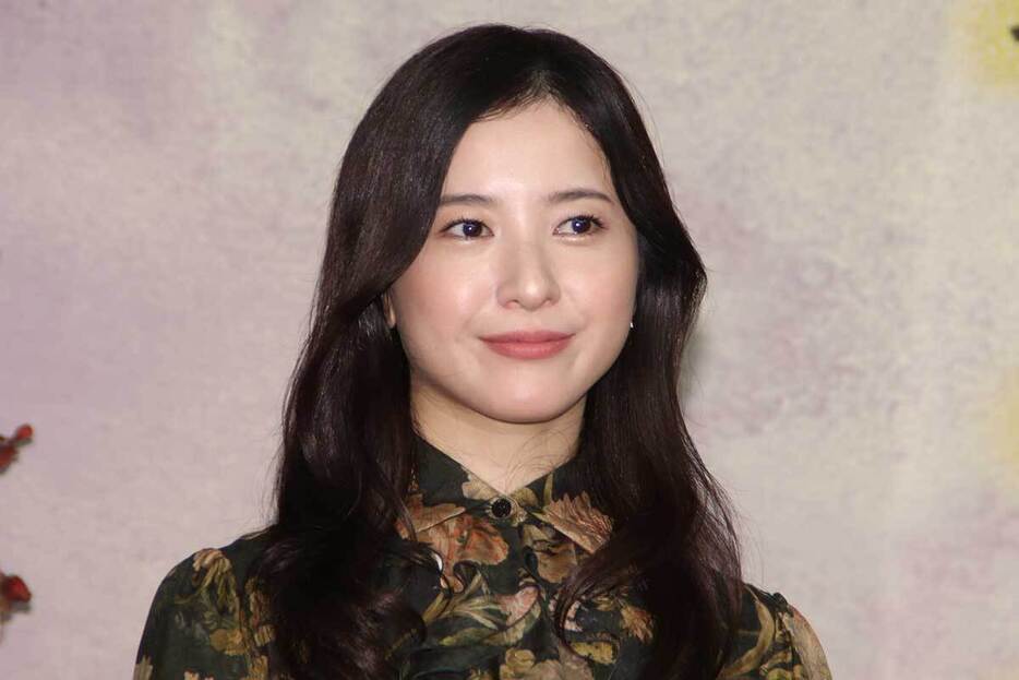 吉高由里子、浜田雅功の個展に感激「想像の向こう側すぎて目を疑った」 ファンも興味津々「楽しそう」 (ENCOUNT) - Yahoo!ニュース