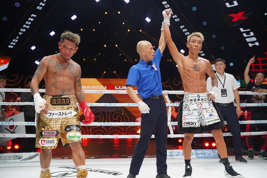 なぜ亀田京之介は元3階級制覇の“問題児”カシメロに3－0判定勝利の“番狂わせ”を演じたのか…井上尚弥のアフマダリエフ戦を見習った「倒しにいかない」戦略が的中 (RONSPO) - Yahoo!ニュース