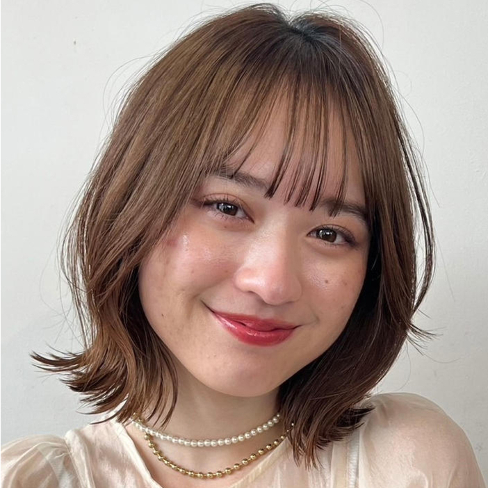 【大人に人気の髪型】秋冬服に似合うボブヘア3選 (MAQUIA ONLINE) - Yahoo!ニュース