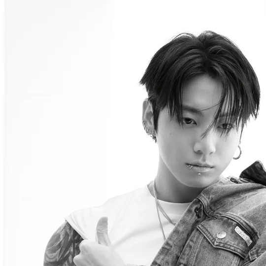 【BTSのジョングク登場】Calvin Kleinが最新デニムコレクションのキャンペーンを発表【カルバン・クライン】 (UOMO) - Yahoo!ニュース