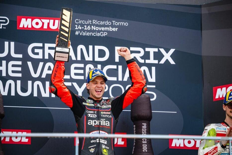 カワサキの「伝統と革新」を若月佑美が体感 — Japan Mobility Show 2025 レポート映像公開……BIKES週間ニュースダイジェスト【2025年11月24日〜30日 ...