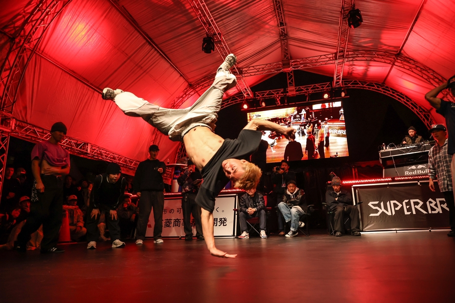 横浜赤レンガ倉庫で世界最高峰のアーバンスポーツの戦いが繰り広げられた「YOKOHAMA URBAN SPORTS FESTIVAL ’25」〜DAY 2 アフターレポート〜 (FINEPLAY ...
