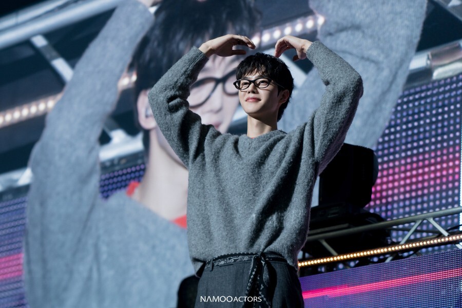 ソン・ガン、除隊後初の日本ファンミ盛況 「ありがたいし幸せ」 (朝鮮日報日本語版) - Yahoo!ニュース