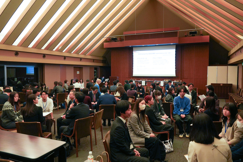 立教大生が「テレワーク」「カスハラ」テーマに研究発表「Well-being City 豊島区構想」開催 (TOKYO HEADLINE WEB) - Yahoo!ニュース